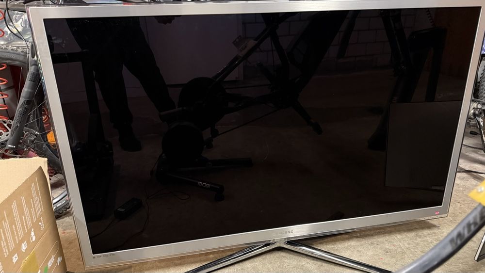 Samsung 3D LED TV UE55C8780 mit 3D Brillen (Gebraucht) in Gams für CHF ...