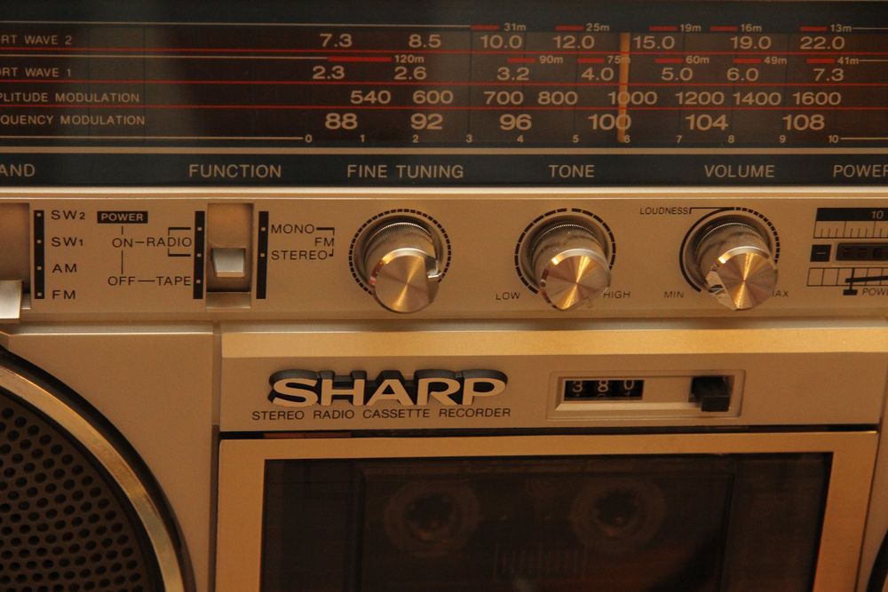 Sharp GF-5757, Ghettoblaster, Stereokassettenrekorder (Gebraucht) in ...