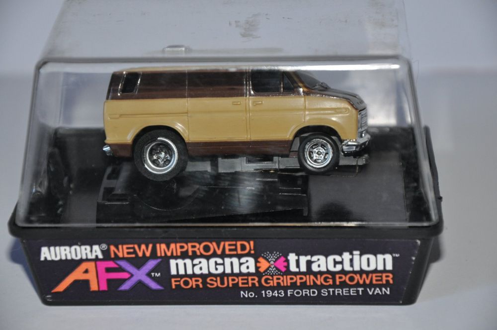 Ford Street Van Braun/Beige Faller Aurora AFX (Neu und originalverpackt ...