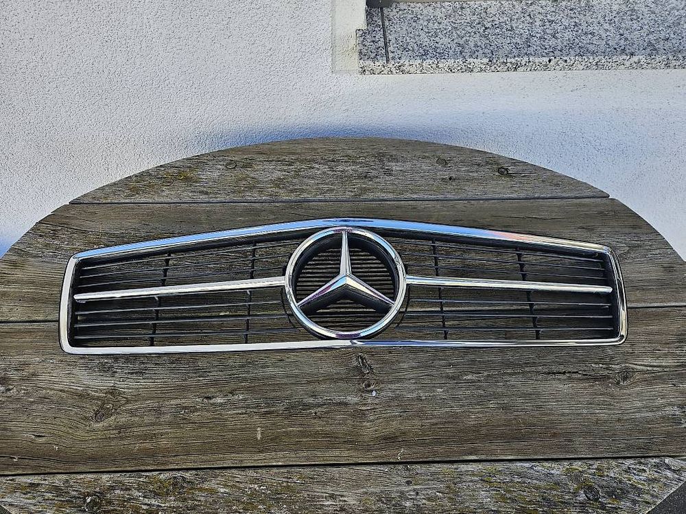 Mercedes-Benz W126 SEC Kühlergrill Frontgrill C126 | Kaufen auf Ricardo