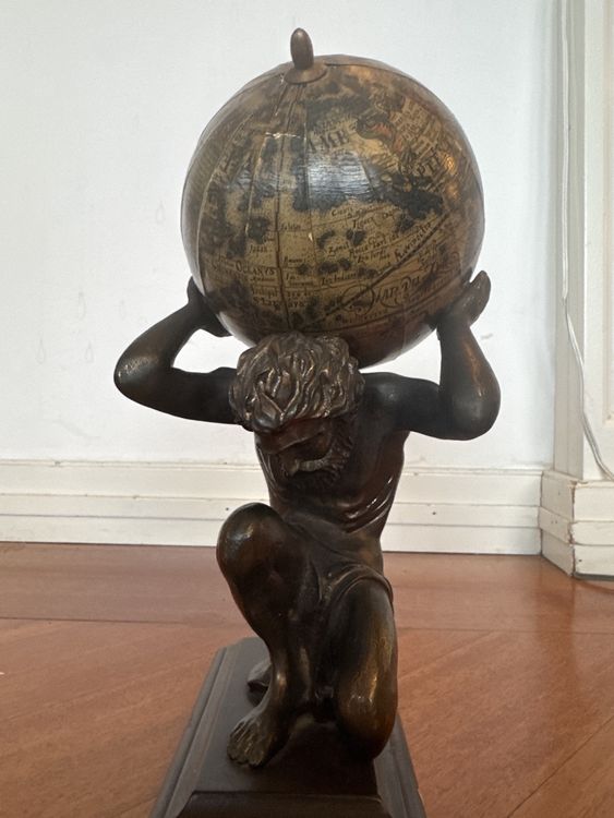 Atlante in bronzo con mappamondo, vintage | Kaufen auf Ricardo