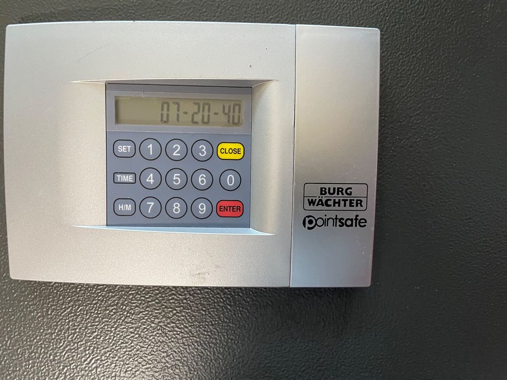 Safe, Tresor BURG WÄCHTER „pointsafe“, 44 x 35 x 32 cm | Kaufen auf Ricardo