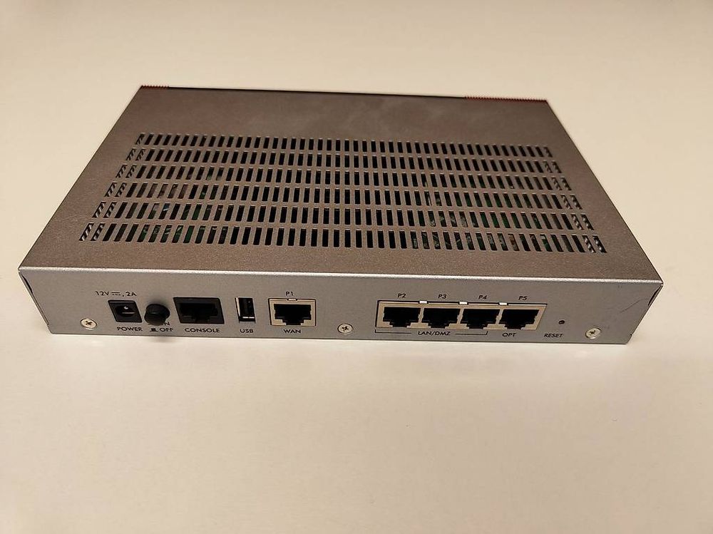 ZyXEL ZyWall USG 40