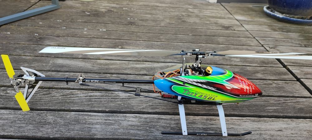 T-Rex 450L mit viel Zubehör | Kaufen auf Ricardo