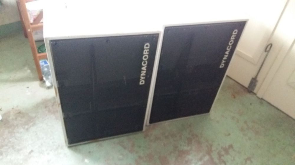2 boxen DYNACORD CL 820 (Gebraucht) in Cressier FR für CHF 100 – nur Abholung auf Ricardo kaufen