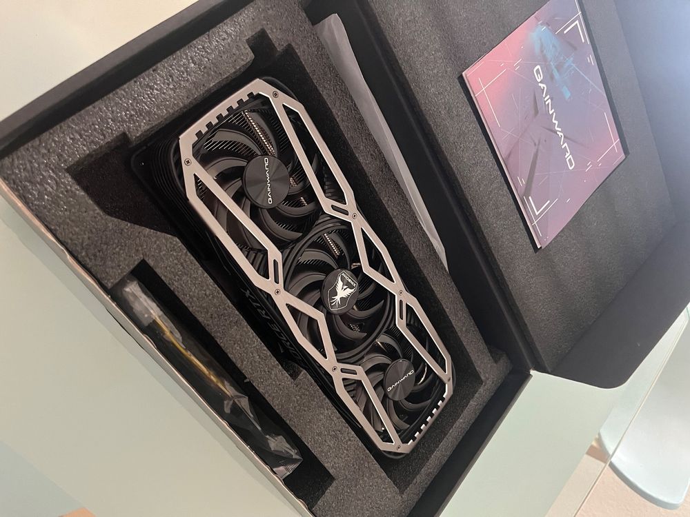 GeForce RXT 3090 Phoenix 24G (D'occasion) à pour CHF 600 – avec ...