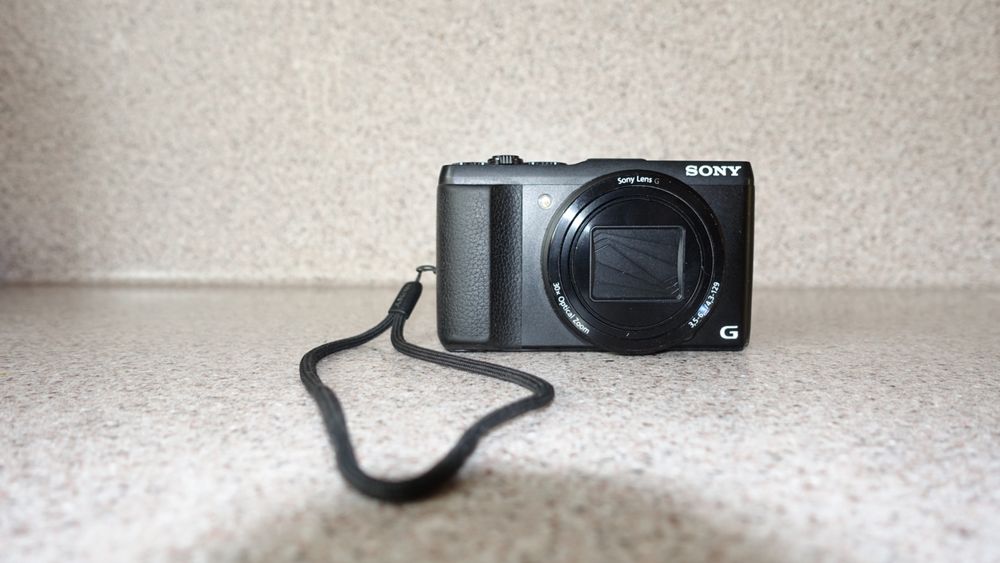 Cyber Shot Kamera Sony DSC-HXV50 GPS WiFi | Kaufen auf Ricardo