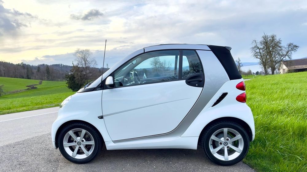SMART fortwo Cabrio MHD I Weiss I 2011 I 88Tkm I Service/MFK | Kaufen ...