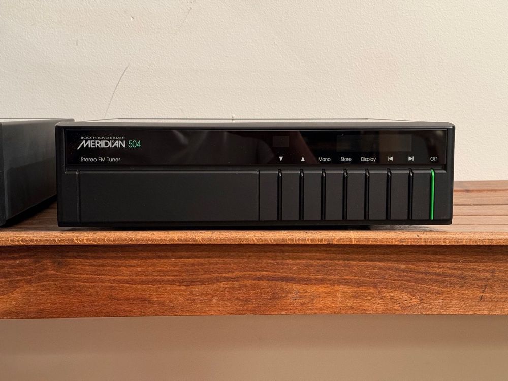 Meridian 504, Stereo FM Tuner (Gebraucht) in Zürich für CHF 100 – mit ...