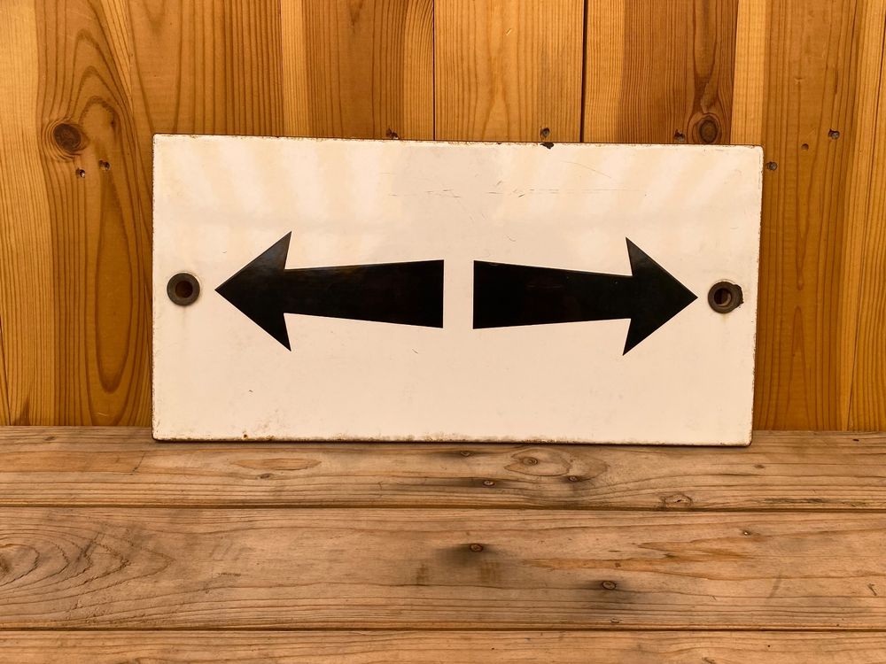 Altes Emaille-Schild Wegweiser Pfeil links rechts Deko Sh... (Gebraucht ...
