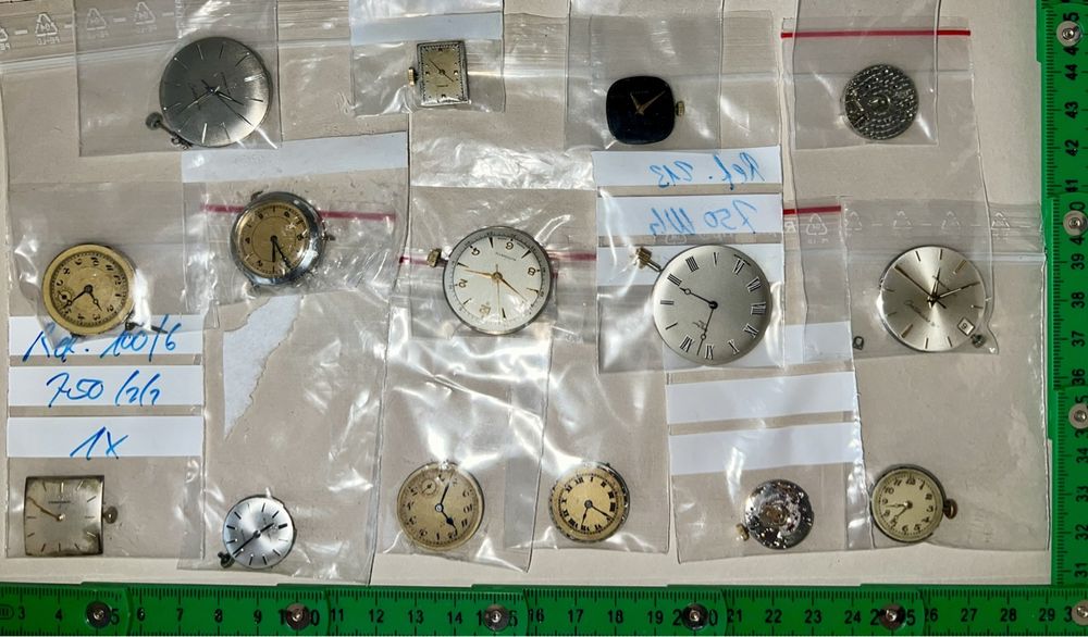 Lot de 15 mouvement horloger (D'occasion) à Troinex pour CHF 200 – avec ...