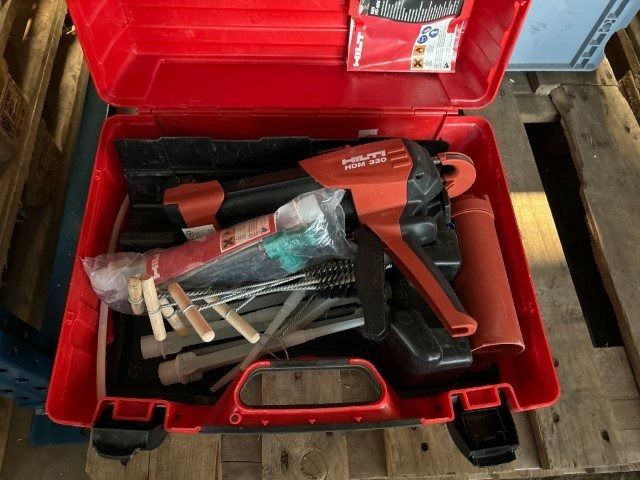 Hilti Kartuschenpress (Lot 196) Standort 4714 Aedermannsdorf | Kaufen ...