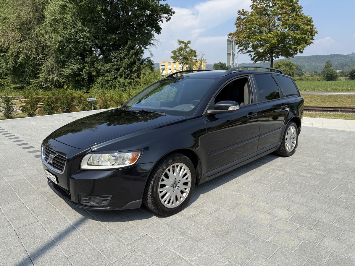 Volvo V50 2.0D Frisch ab MFK 14/11/25 (Gebraucht) in Rekingen AG für ...