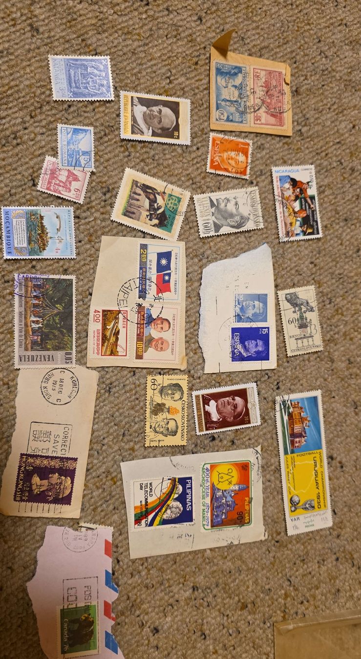 Diverse Briefmarken Sammlung – Unikat für Sammler (Gebraucht) in St ...