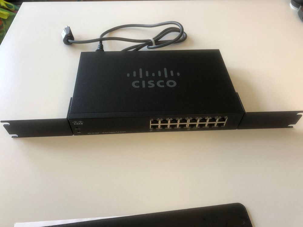 Cisco SG110-16HP PoE Unmanaged Switch 16 Gigab (Gebraucht) in Zürich ...