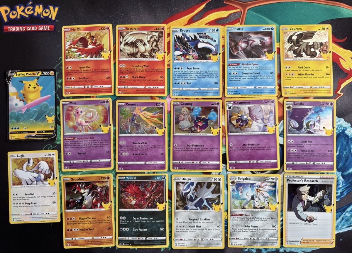 Pokemon Surfing Pikachu V + 16 Holo Celebrations Karte (Gebraucht) in ...