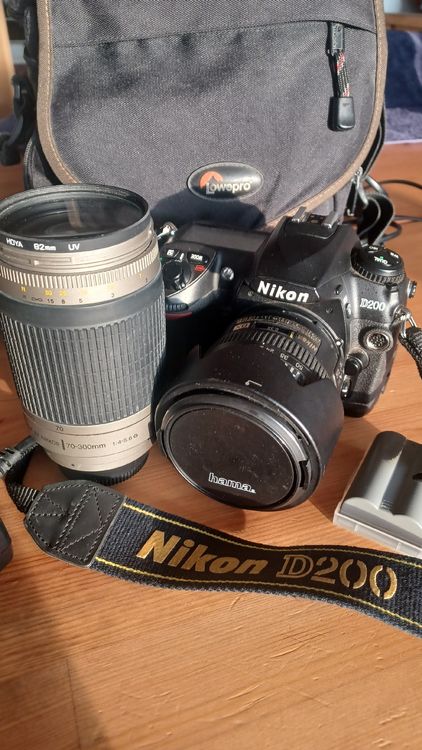 nikon D200 18-70 70-300 Tasche lowepro (Gebraucht) in Pfäffikon SZ für CHF 50 – mit Lieferung ...
