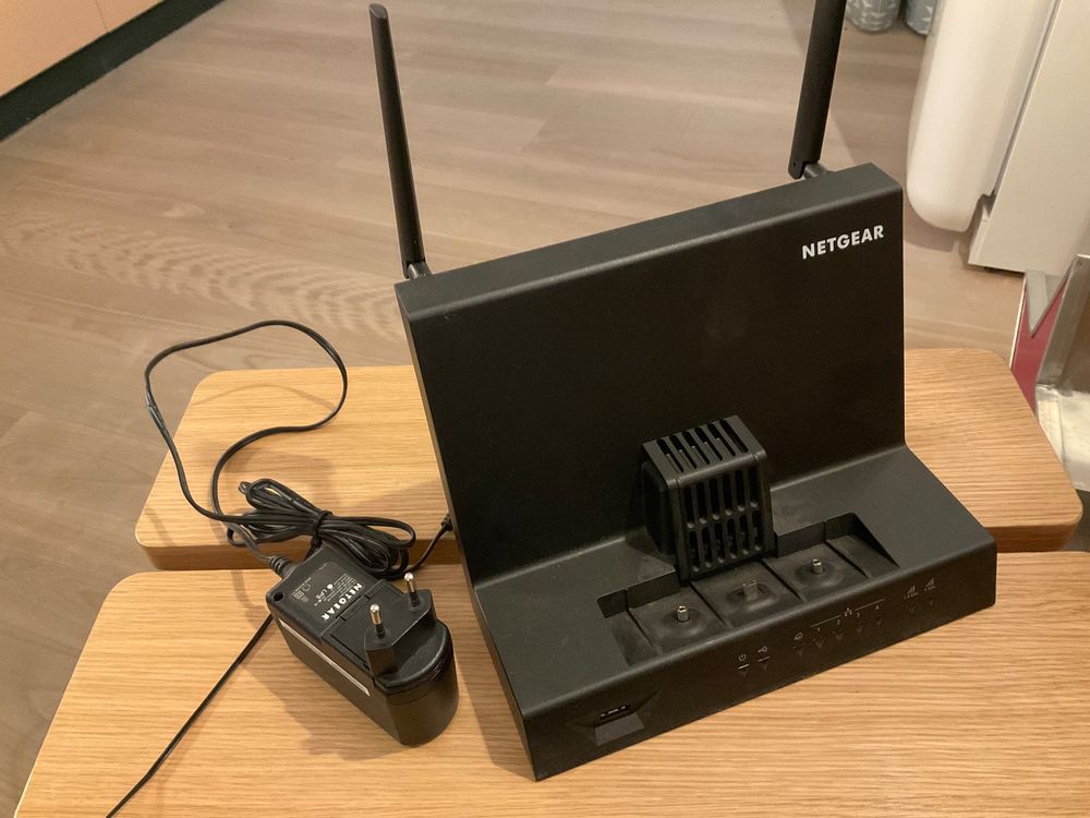 router smart cradle air netgear dc112A (Gebraucht) in Bern für CHF 5 ...