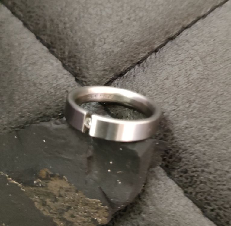 Palladium Ring PD 950 mit 1 Brillant (Gebraucht) in Ruggell für CHF 240 – mit Lieferung auf ...