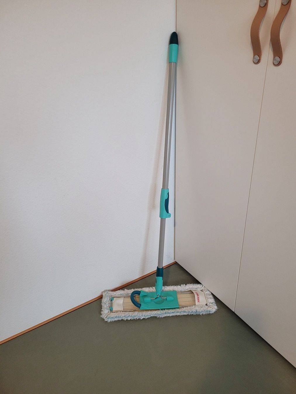Leifheit Wischer mit Mikrofaser Bezug - Top Zustand! (Gebraucht) in ...