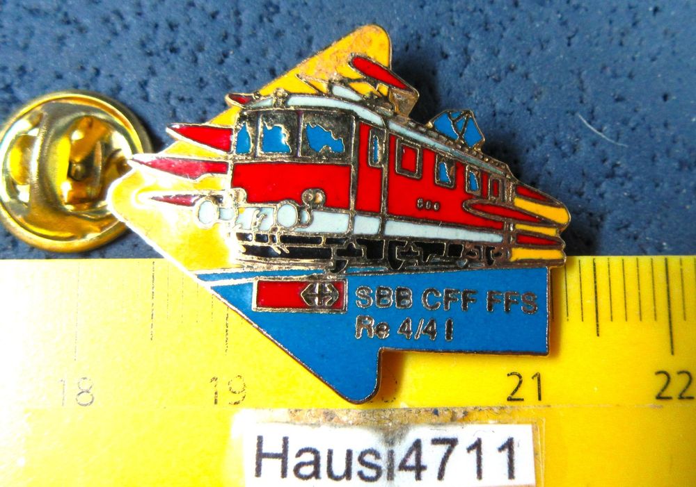 SBB E-LOK Re 4/4 PIN ENAMEL33mm (Gebraucht) in Ettingen für CHF 0.45 – mit Lieferung auf Ricardo ...