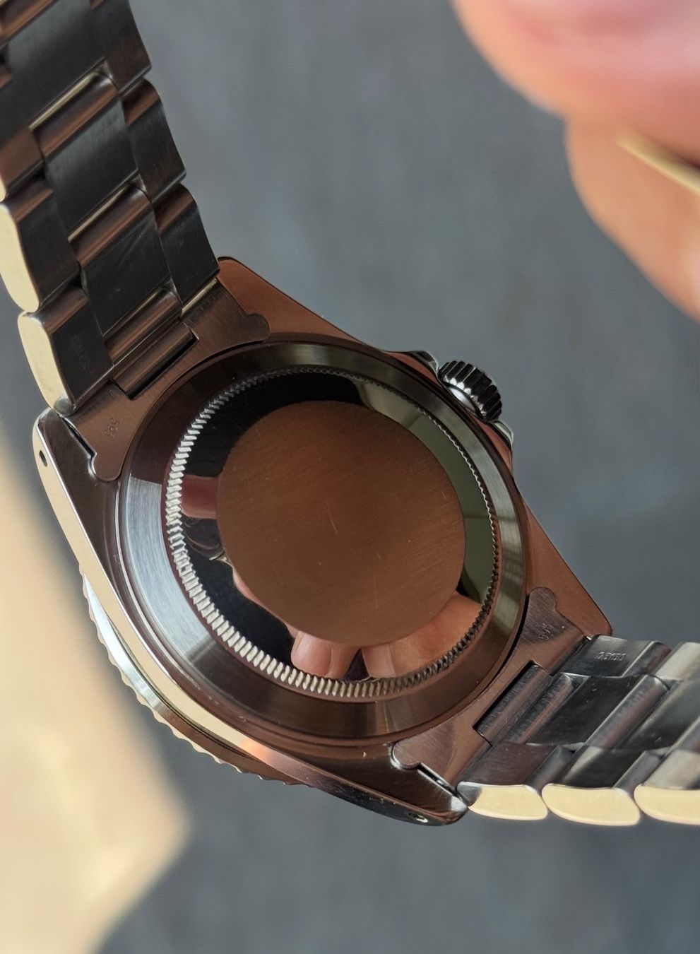 Rolex Submariner Date réf. 16800 cream Dial (D'occasion) à La Corbaz ...