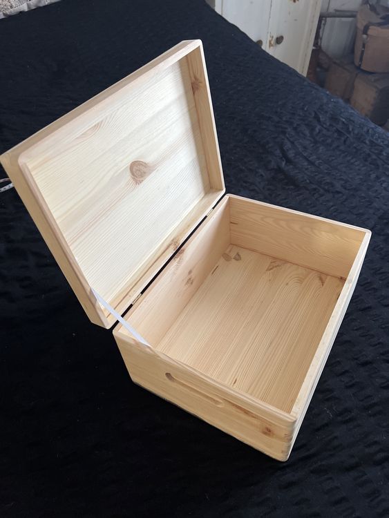 Holzkiste mit Deckel, Aufbewahrungsbox (Neu (gemäss Beschreibung)) in Lausen für CHF 14 – mit ...