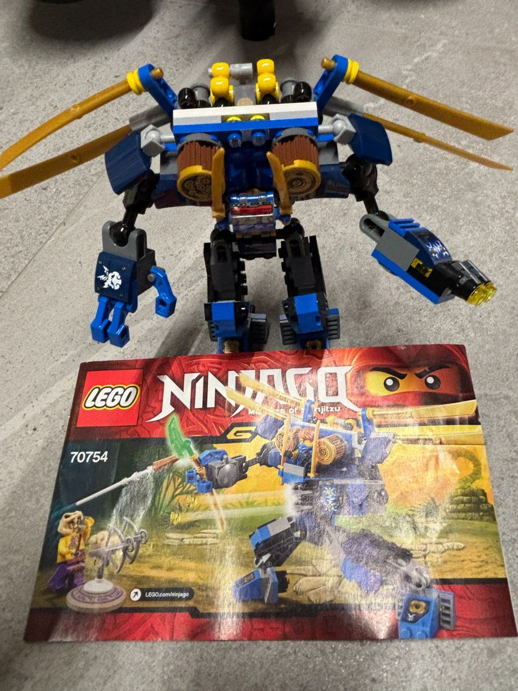 LEGO Ninjago 70754 Maître des Dragons le robot (D'occasion) à Salvenach ...