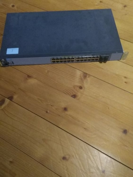 HP Switch 2520G-24 PoE (J9299A) [3] (Gebraucht) in Luzern für CHF 49 ...