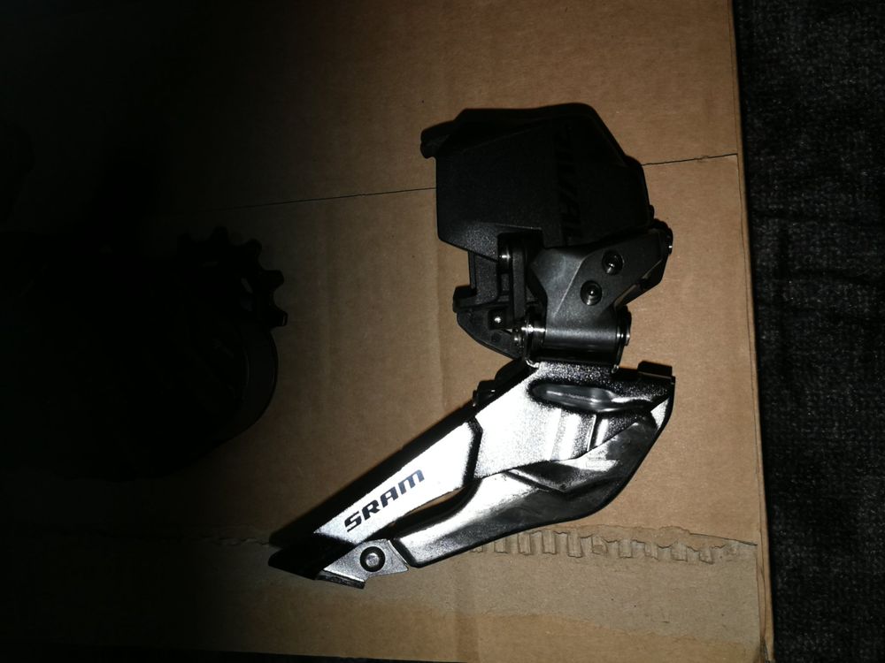 Sram rival axs schalterwerk & umwerfer (Gebraucht) in Bosco Luganese ...