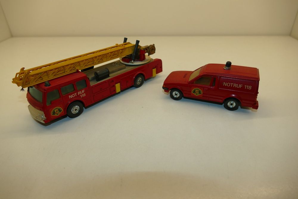 Corgi: 2xFeuerwehr Bern | Kaufen auf Ricardo