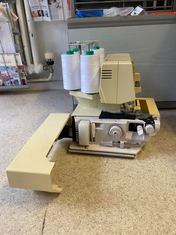 Overlock Nähmaschine PFAFF hobbylock 788, ab Service, ab 1.- (Gebraucht ...