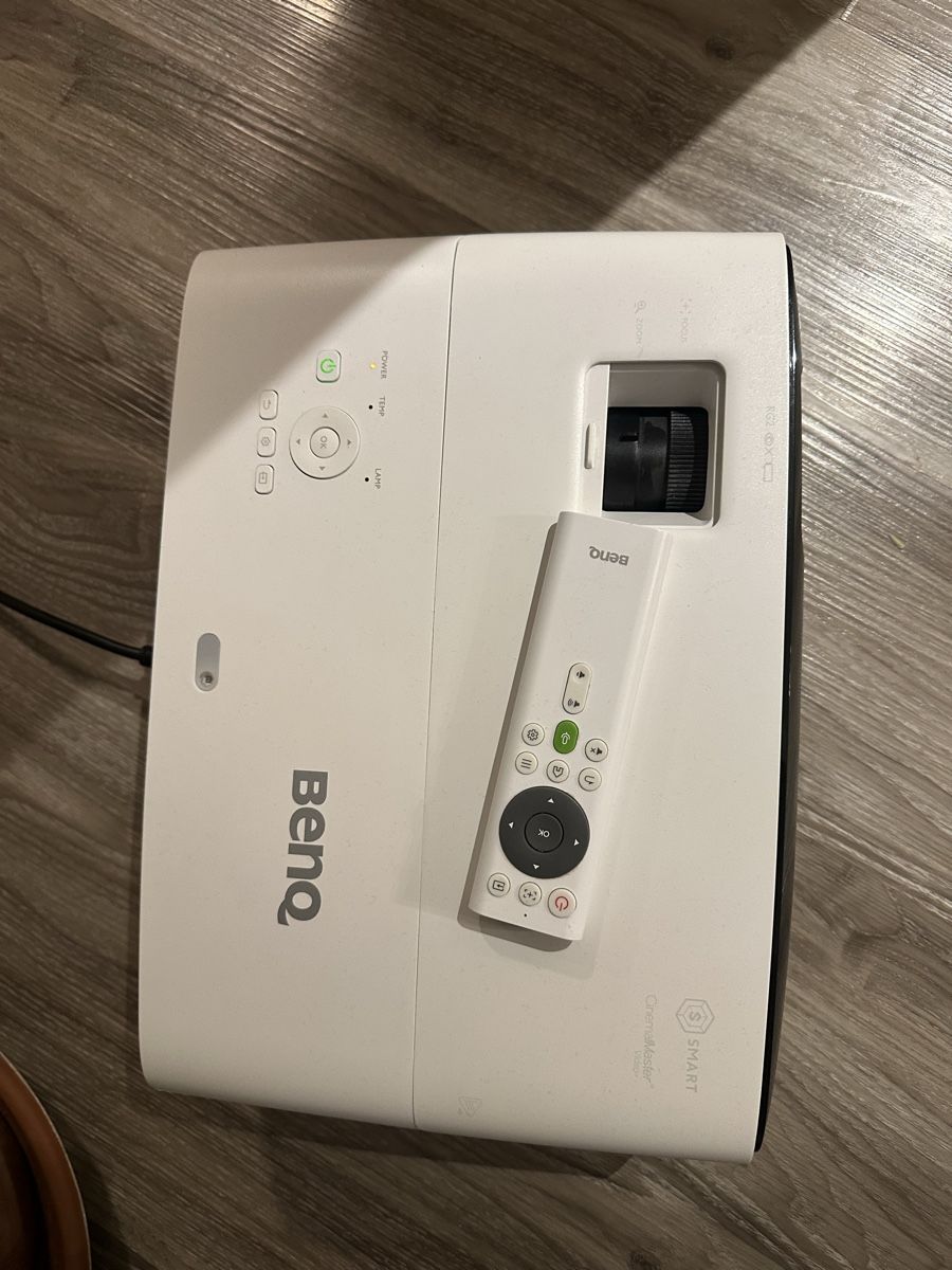 Defekter Beamer - BenQ Tk810 (inklusive Lampe zum Austausch) (Defekt ...