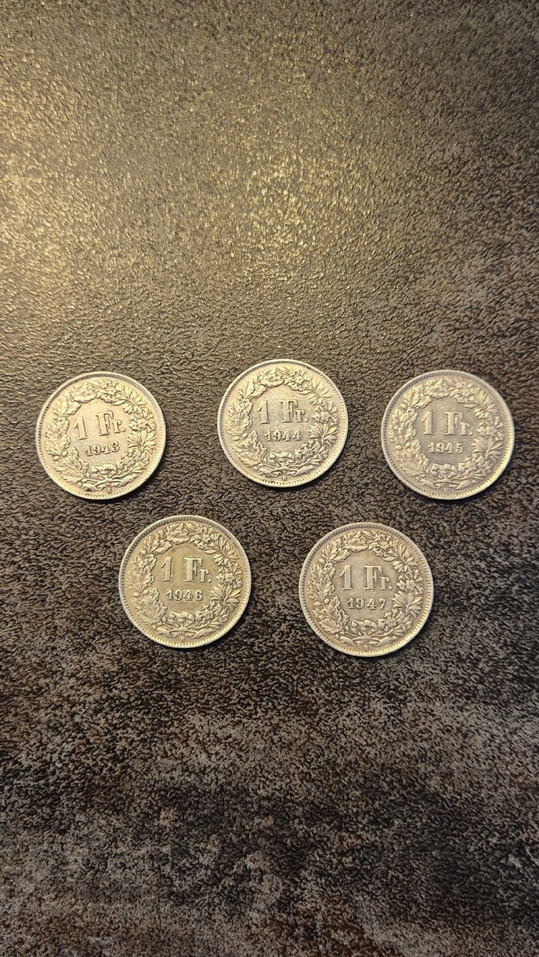 5 Stk. 1 Fr. Silbermuenzen, Jahrgaenge 1943-1947 (Gebraucht) in Reinach ...