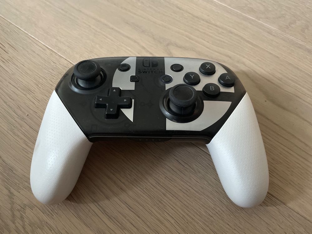 Nintendo Pro Controller | Kaufen auf Ricardo