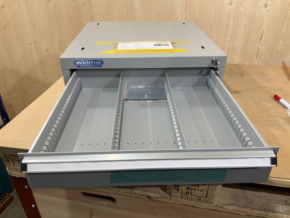 091 Widmer Unterschrank Werkstatt aus Schreinereiauflösung (Neu und originalverpackt) in ...