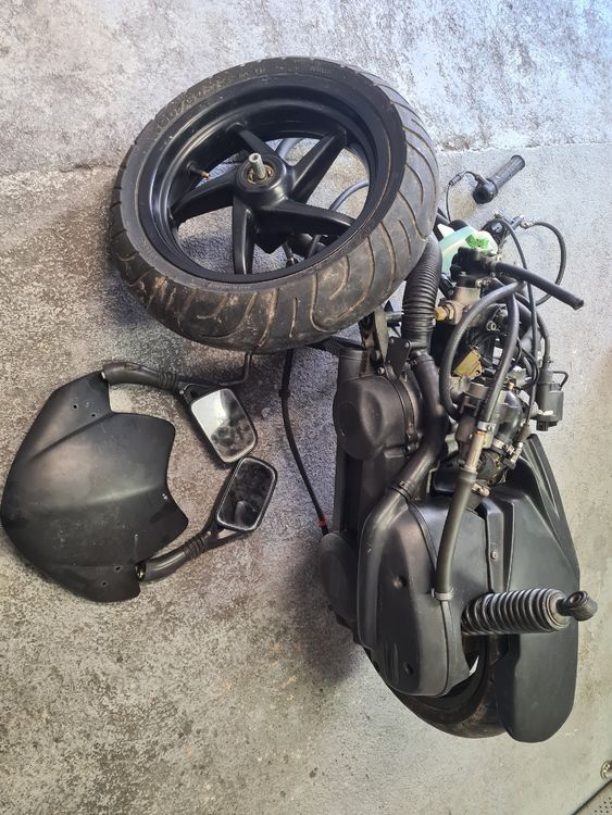 Aprilia SR50 Ditech Motor (Defekt) in für CHF 50 – nur Abholung auf ...