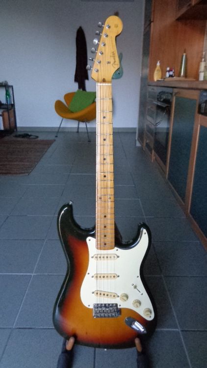 Vintage Fender Stratocaster STD57 Sunburst 1990 | Kaufen auf Ricardo