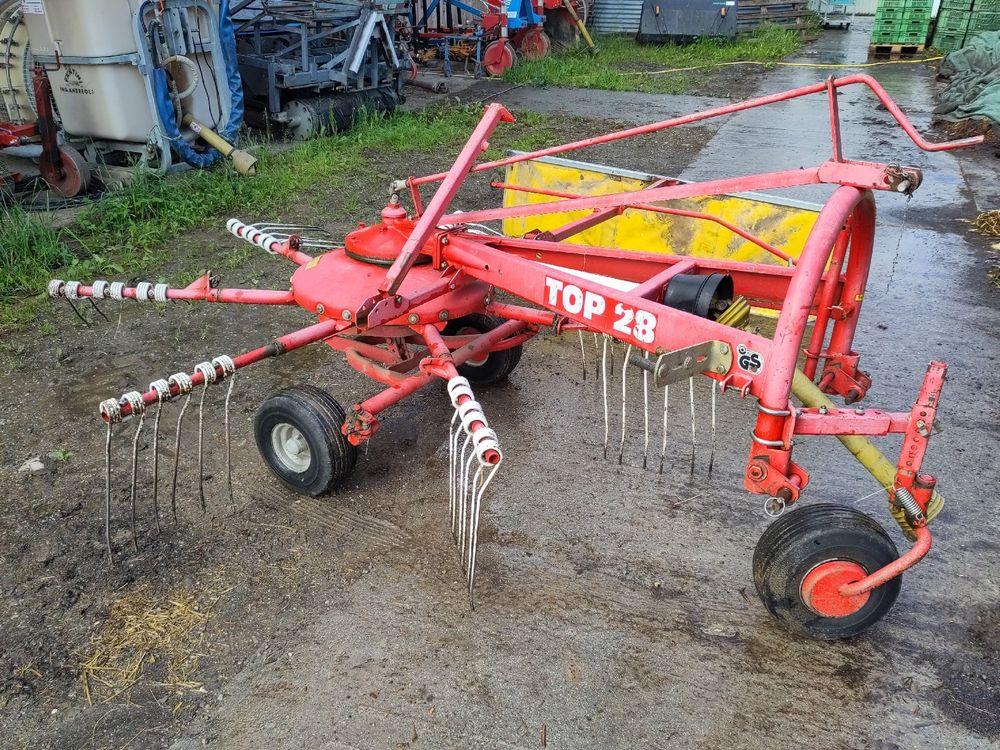 Kreiselschwader Pöttinger 28 (Gebraucht) in Steffisburg für CHF 750 ...