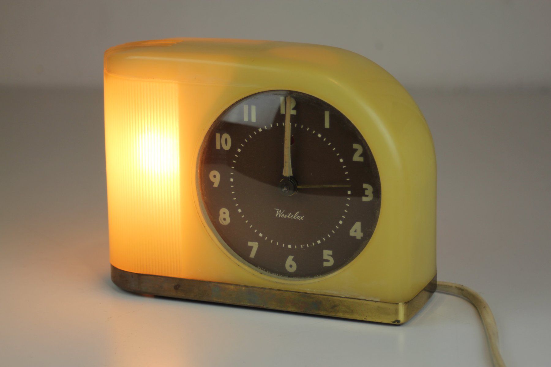 Westclox Moonbeam Vintage-Leuchtwecker (Gebraucht) in Basel für CHF 1 ...