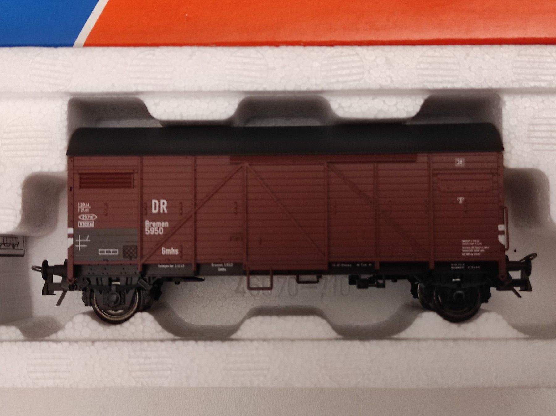 Gedeckter Güterwagen der DR von Roco H0, GS, Fabrikneu (Neu und originalverpackt) in La Chaux-de ...