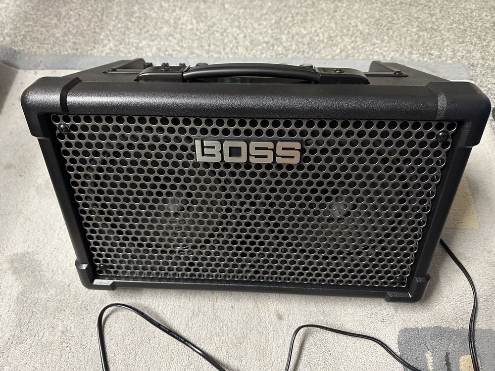 Verstärker Boss, Cube, neuwertig (Neu (gemäss Beschreibung)) in ...