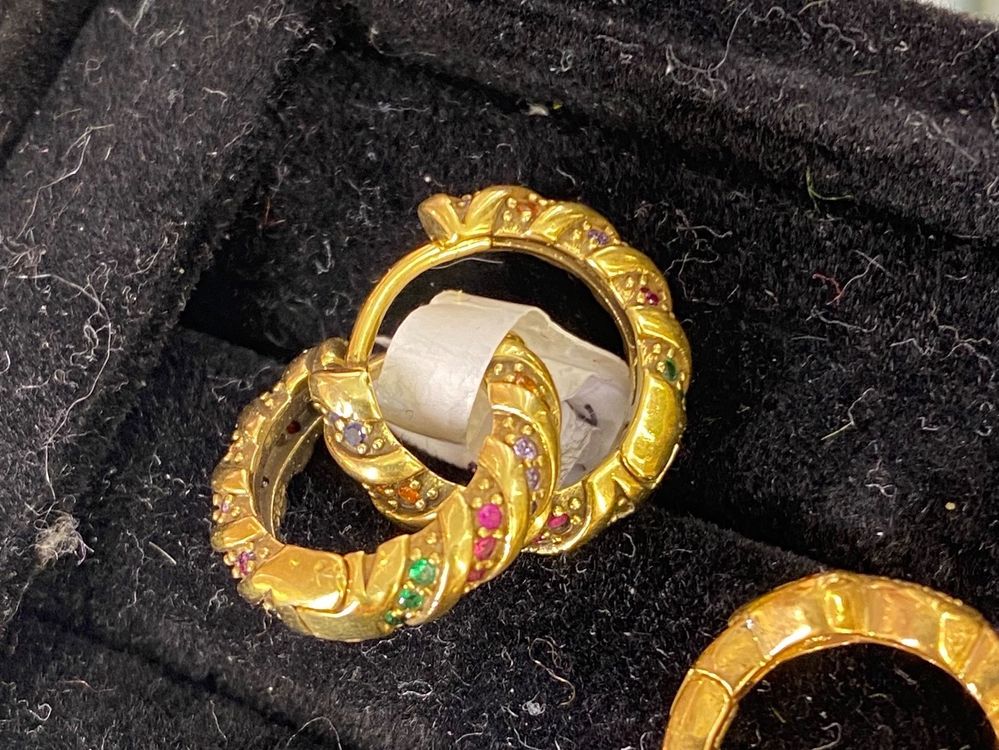 Ohrring 24 Karat in Germany v. (Neu und originalverpackt) in Hemmental für CHF 29 – mit ...