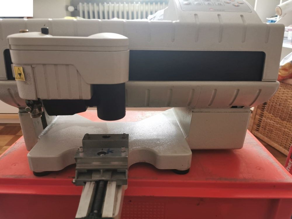 Gravograph IS200 Graviermaschine (Gebraucht) in Biel/Bienne für CHF 671 ...