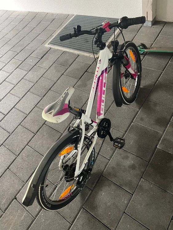Wunderschne Bulls Fahrrad 20 Zoll Ebenbild