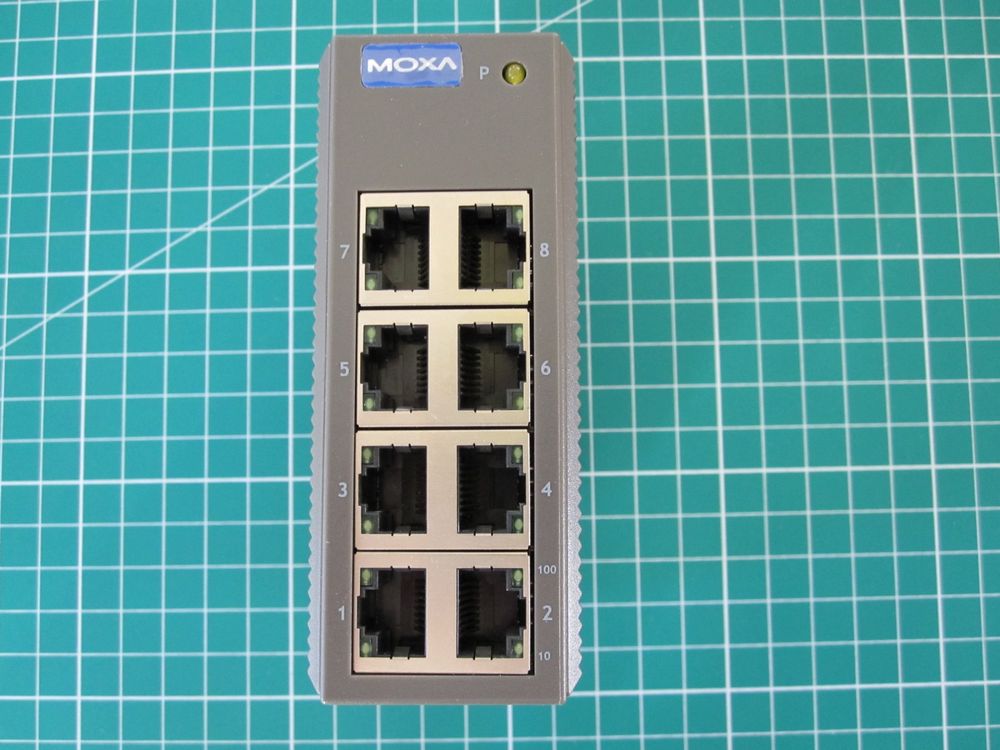 Switch Ethernet Moxa 8 ports 100Mbps (Neu (gemäss Beschreibung)) in ...