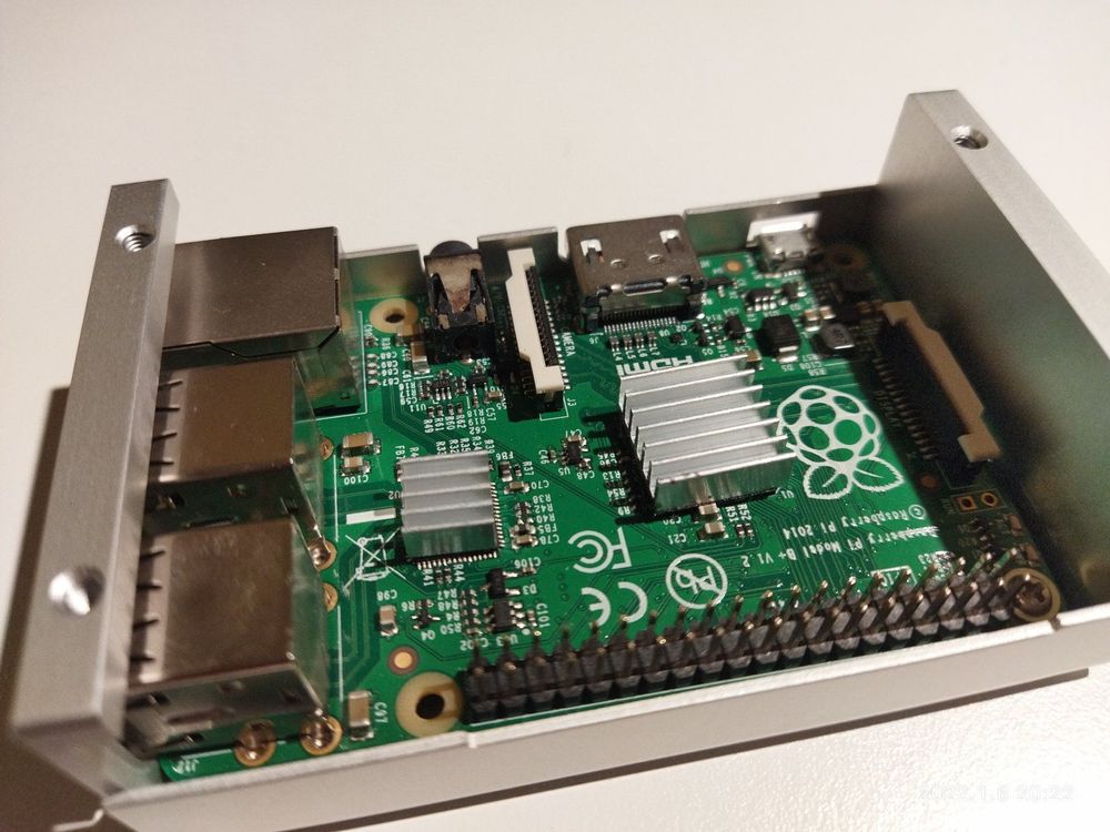 Raspberry Pi 1B+ in tollem Alu Gehäuse | Kaufen auf Ricardo