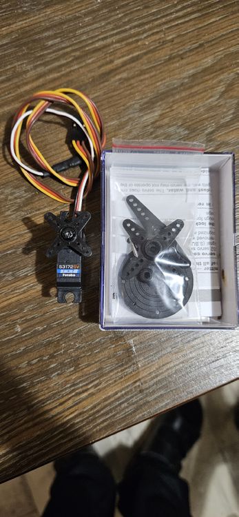Servos Futaba S3172SV | Kaufen auf Ricardo