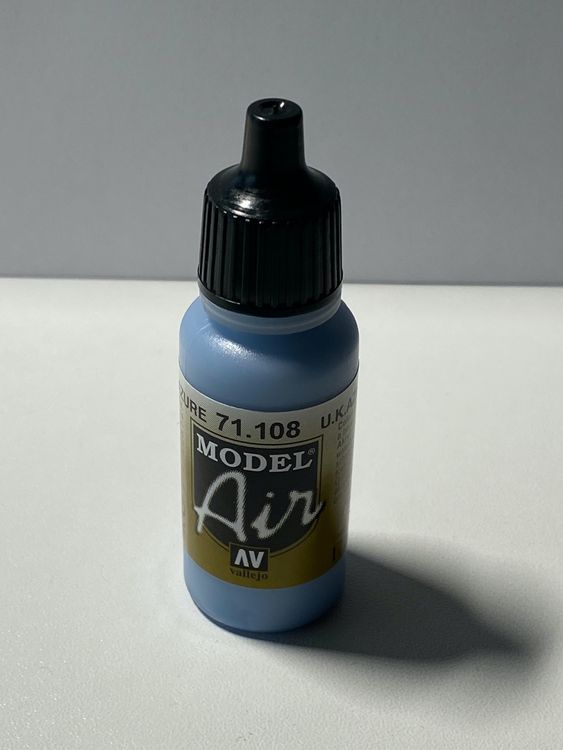 VALLEJO MODEL AIR 71108 U.K. AZURE | Kaufen auf Ricardo