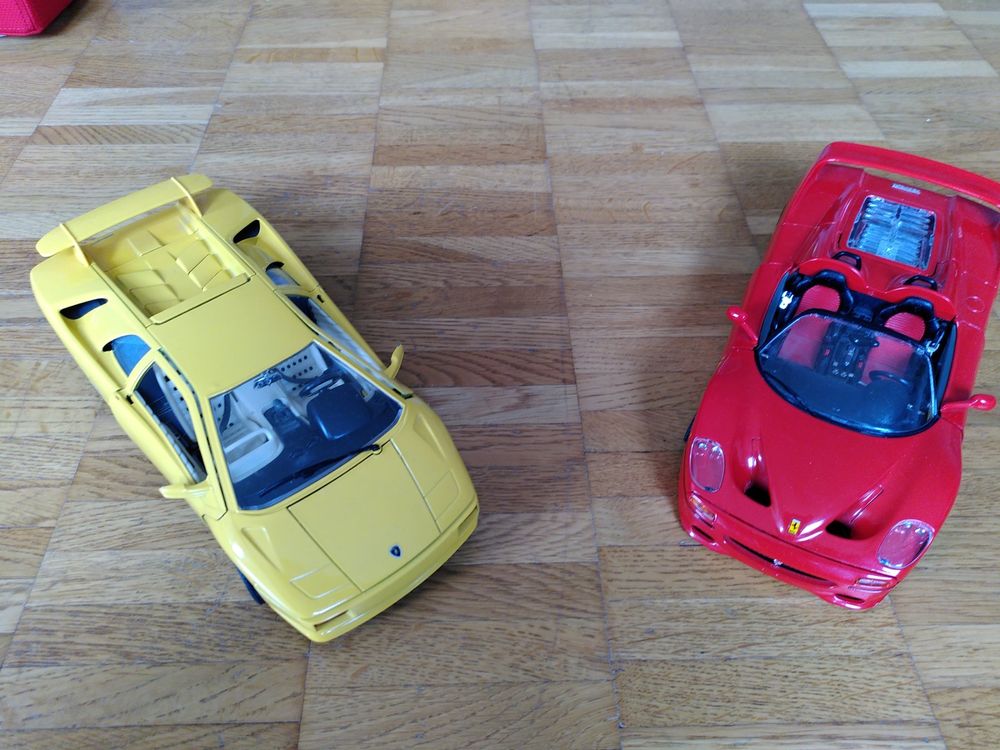 Lamborghini Diablo & Ferrari F50 - 1:18 Bburago | Kaufen auf Ricardo